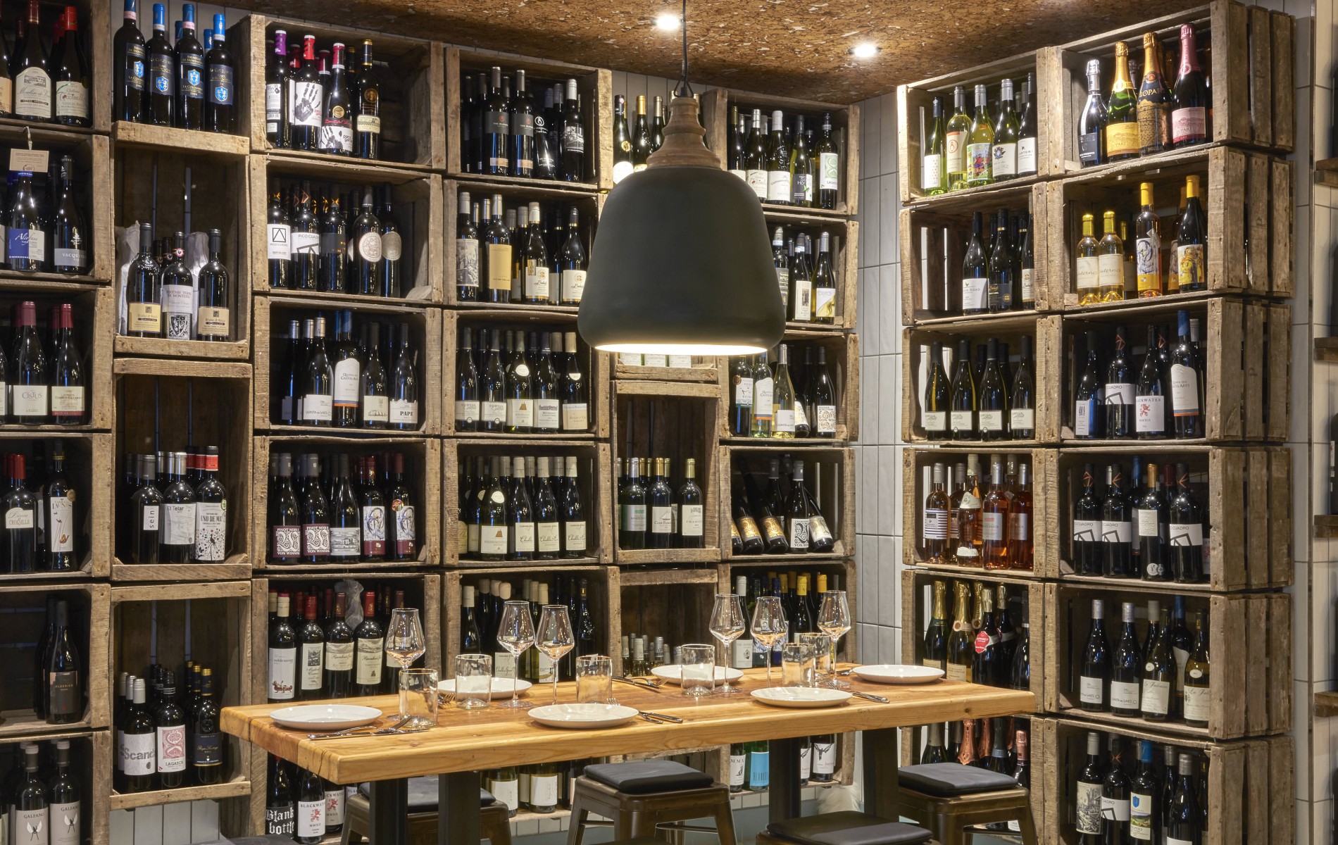 Top 16 Wine Tasting Venues to Hire in Victoria Station